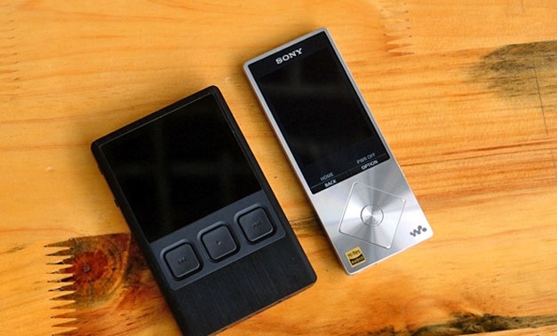 Người dùng bị cuốn hút bởi điều gì trên máy nghe nhạc Sony Walkman NWZ-A15 và NWZ-A17