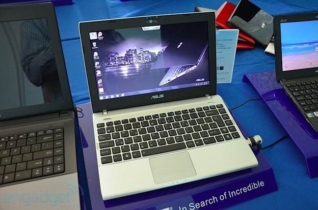 Thời lượng pin khả năng tản nhiệt trên netbook Asus Eee PC 1225B