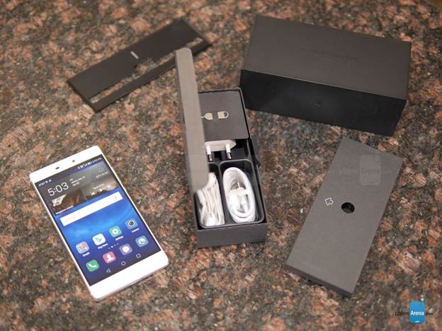 Unboxing Huawei P8