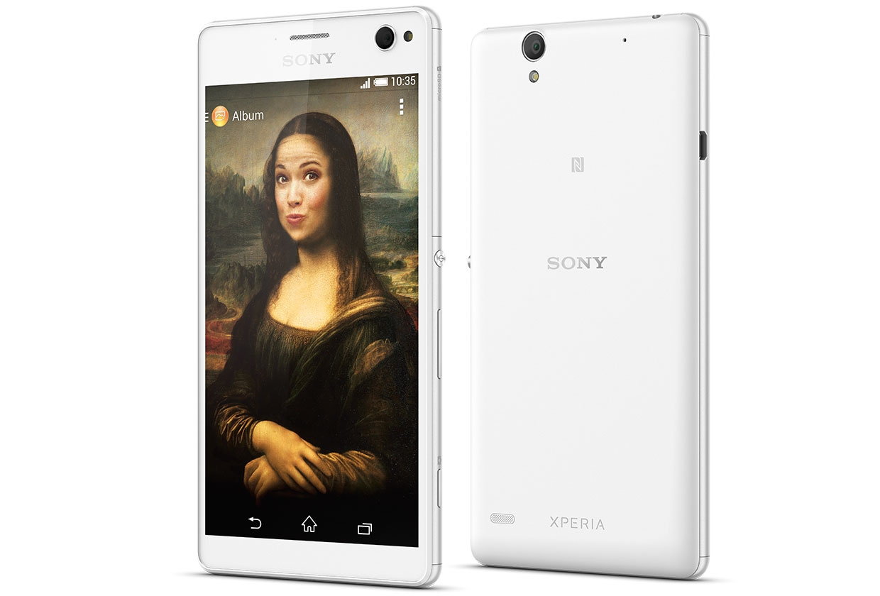 Sony muốn thêm đèn flash hỗ trợ tính năng Selffie cho Xperia C4