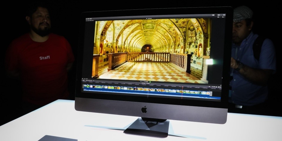 iMac Pro 2018 sẽ có chip mới kèm tính năng "Hey Siri"