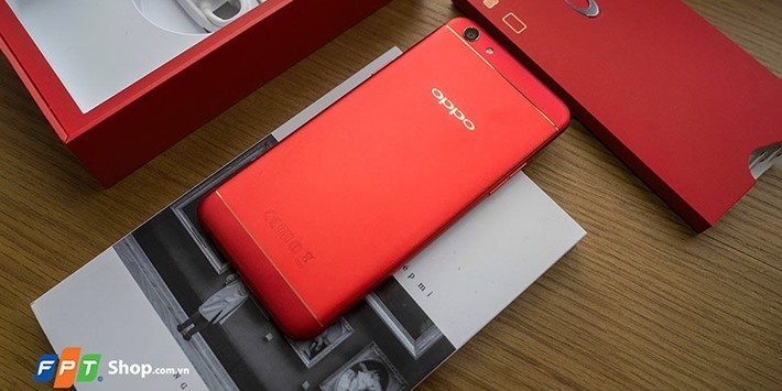 Đánh giá nhanh OPPO F3 Red: Thiết kế bắt mắt