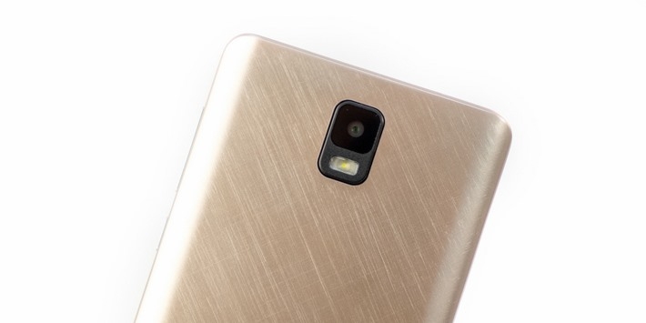 Itel It1508 Plus: Smartphone giá rẻ chỉ 1.3 triệu