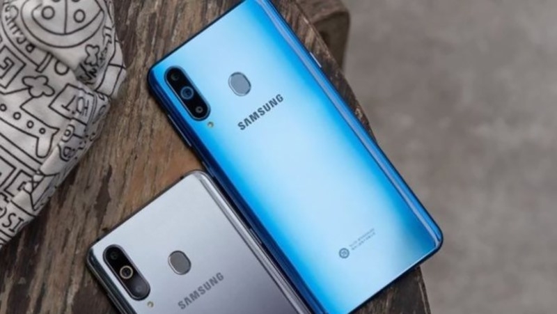 Samsung SM-A3050 và SM-A3058 bất ngờ lộ diện trên TENAA