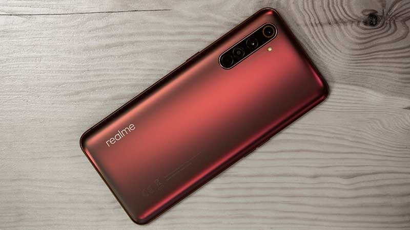 Trên tay Realme X50 Pro 5G: Snapdragon 865, sạc 65W, màn 90Hz