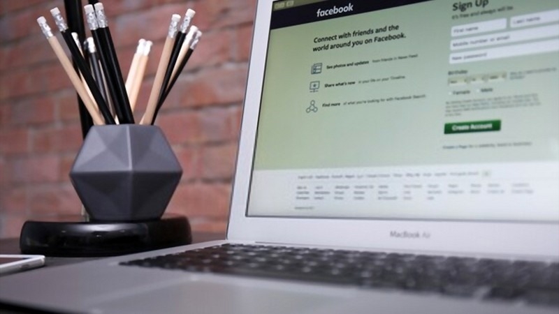 In đầu trang và chân trang trong TextEdit