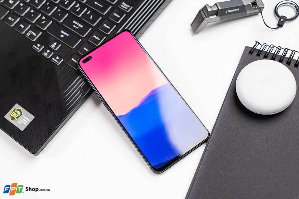 Mở bán chính thức OPPO Reno3 Pro tại FPT Shop