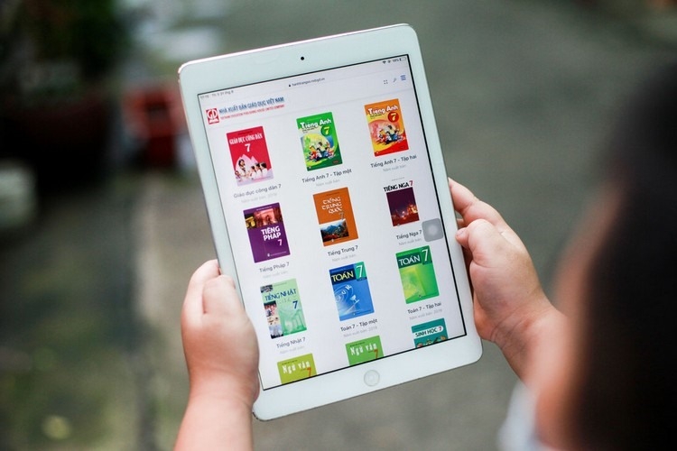 Xem ngay cách sử dụng sách giáo khoa điện tử miễn phí