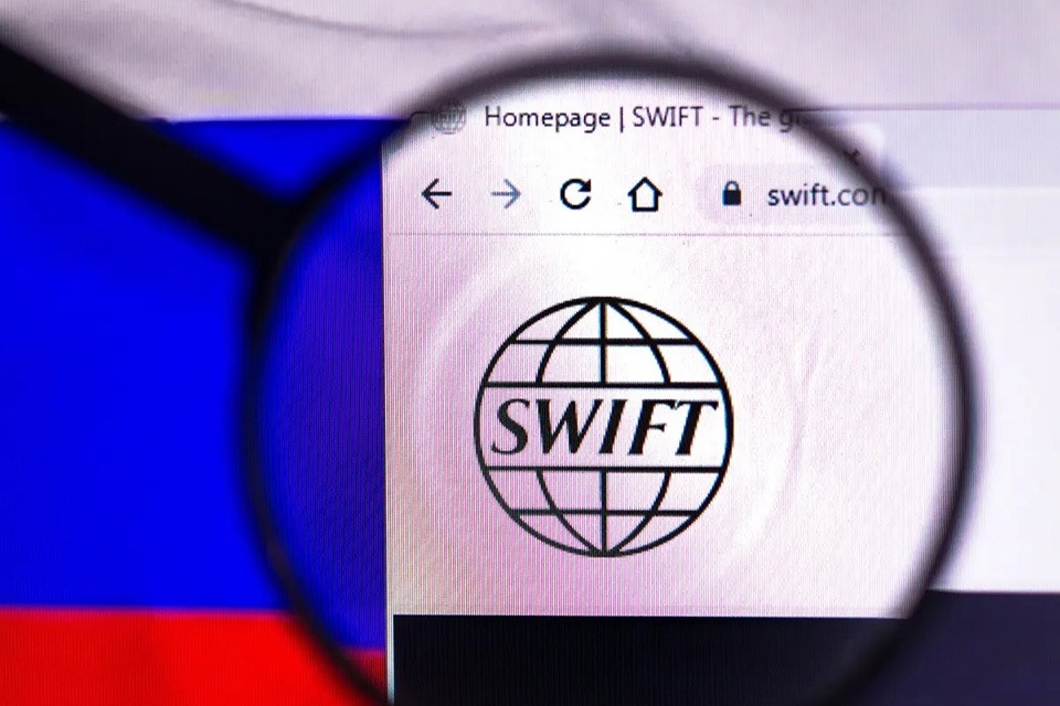 Mã SWIFT là gì? Ý nghĩa và cách thức hoạt động của mã SWIFT