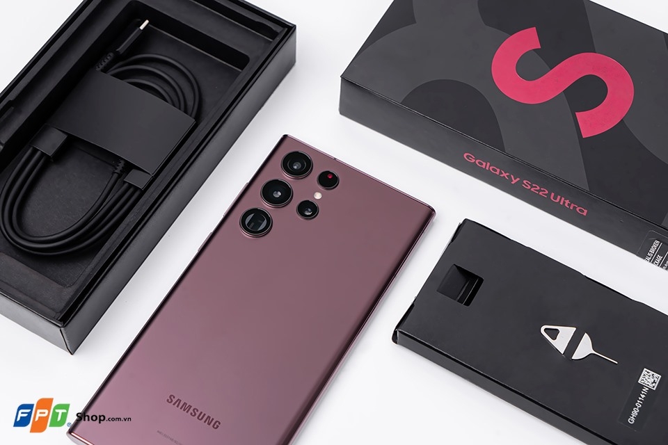 Đánh giá Galaxy S22 Ultra: Flagship "đỉnh" nhất nhà Samsung