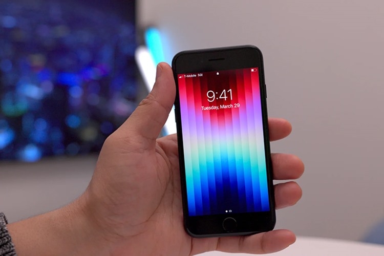Năm lý do để bạn yêu thích iPhone SE 3 mới