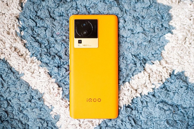Vivo iQOO Neo 7 Pro ra mắt: Chip SD8+ Gen 1 và sạc nhanh 120W