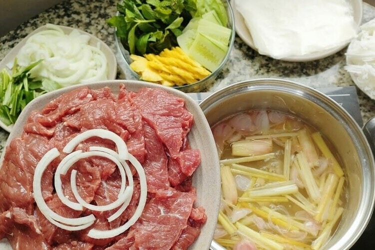 Công thức làm bò nhúng dấm (giấm) chuẩn vị ngay tại nhà