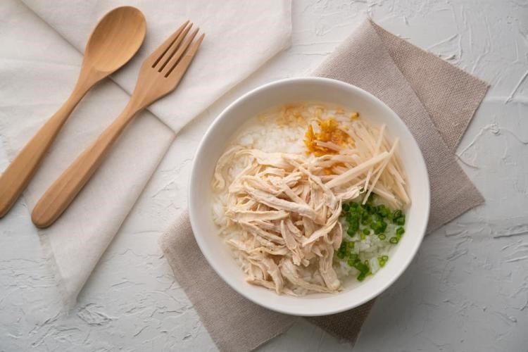 Cháo gà nấu với rau gì, củ quả gì? Bí quyết kết hợp tốt nhất