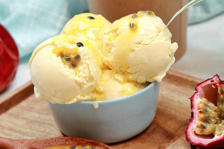 Học ngay cách làm kem chanh leo vị chua chua cực hấp dẫn