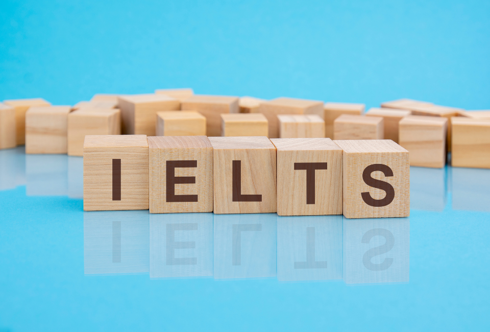 IELTS là gì? Thông tin chi tiết về IELTS và những điều cần lưu ý