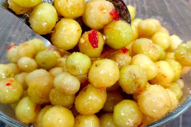 Cách làm chùm ruột lắc muối ớt cực kỳ đơn giản và những món ngon