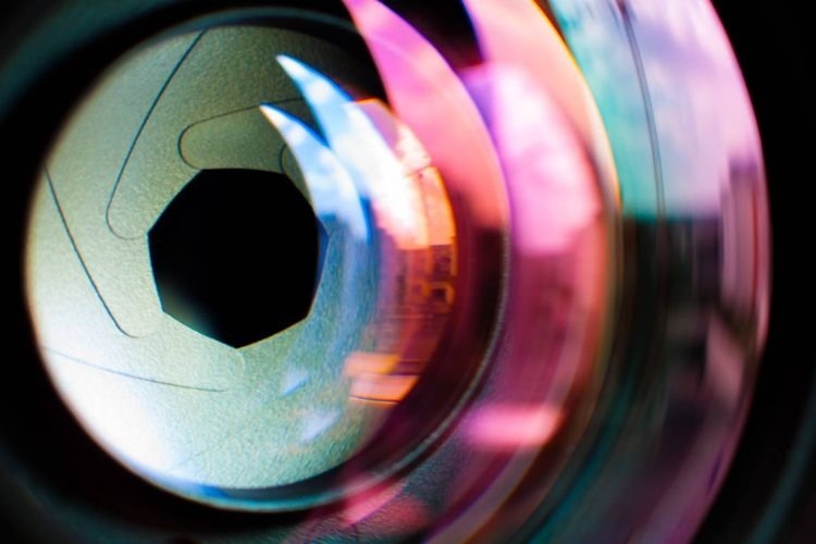 Camera Iris là gì? Những lợi ích của Camera Iris không nên bỏ qua