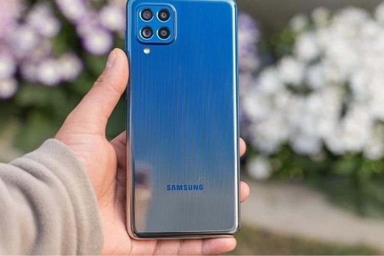 Gợi ý những mẫu điện thoại Samsung pin 7000mAh chất lượng nhất