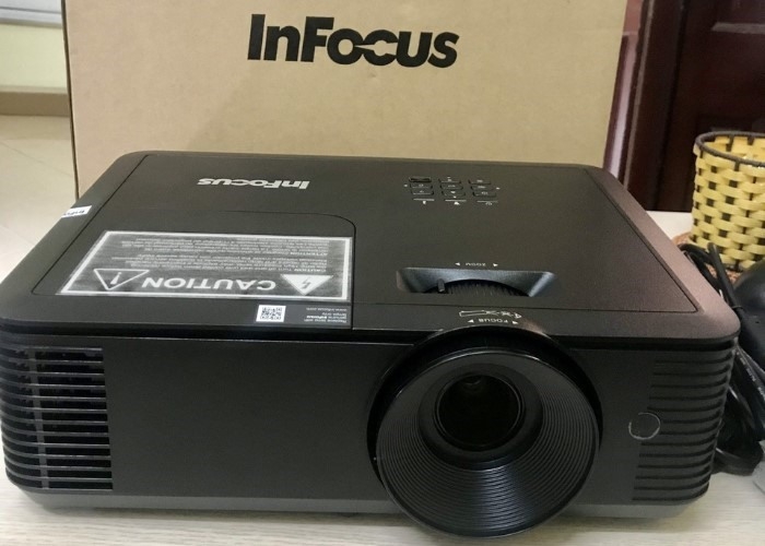 Máy chiếu InFocus của nước nào sản xuất? Có những model nào?