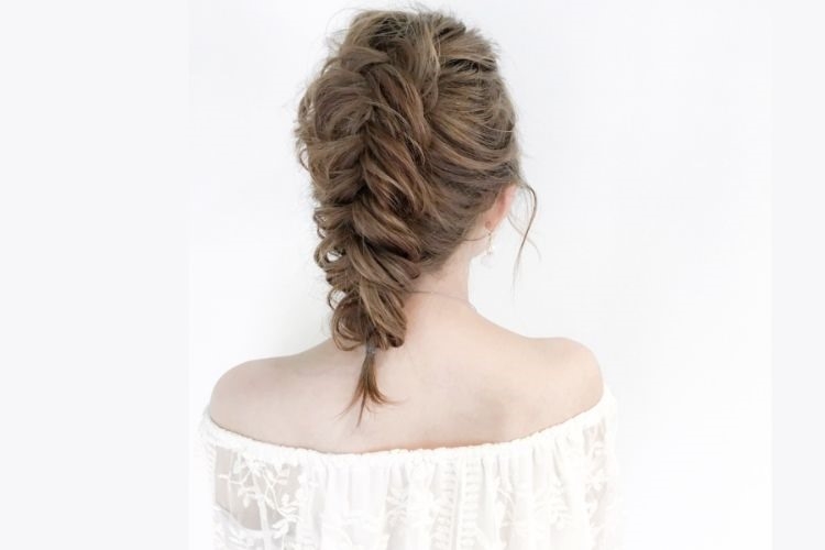 Những cách tết tóc đuôi sam đẹp với cách làm vô cùng đơn giản