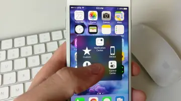 Sử dụng AssistiveTouch trên iPhone