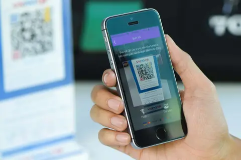QR code là gì? Cách quét, tạo mã QR và nhận biết mã an toàn