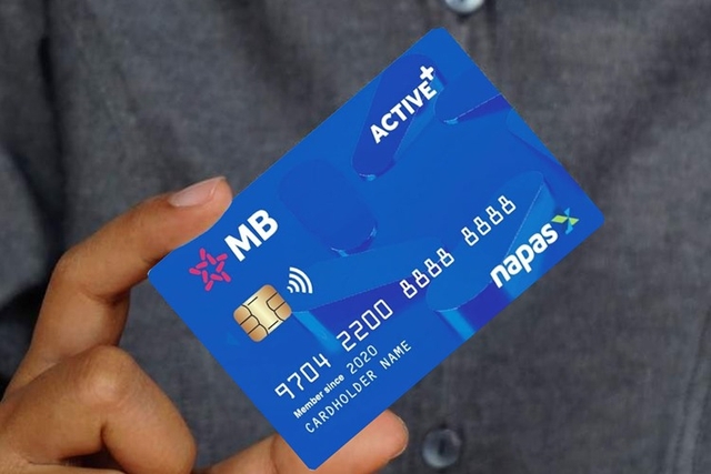 Cách xem số thẻ MB Bank trên ứng dụng đơn giản và tiện lợi