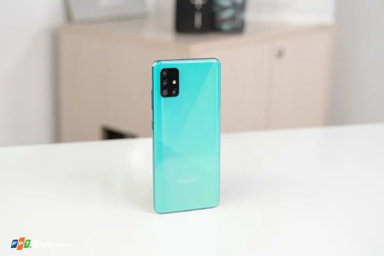 Samsung Galaxy A51 - Bộ 4 Camera sau 48MP