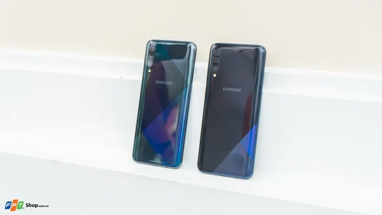 Samsung Galaxy A30s, 3 camera sau chuyên nghiệp