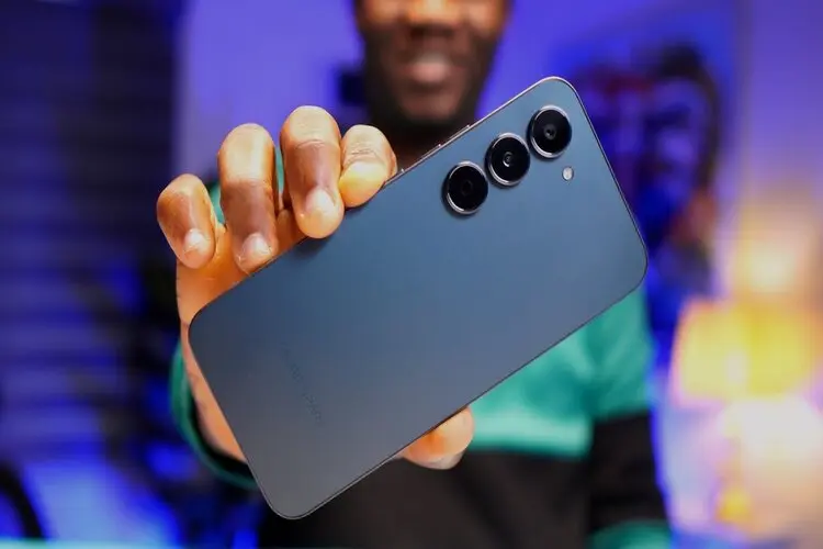 Đánh giá Tecno Spark 40 Pro: Hiệu năng ổn định, chụp ảnh đẹp với mức ...