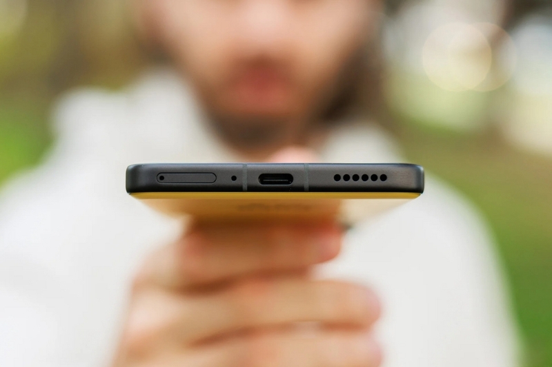 Đánh giá Poco F7 Ultra: Flagship killer mạnh mẽ với Snapdragon 8 Elite