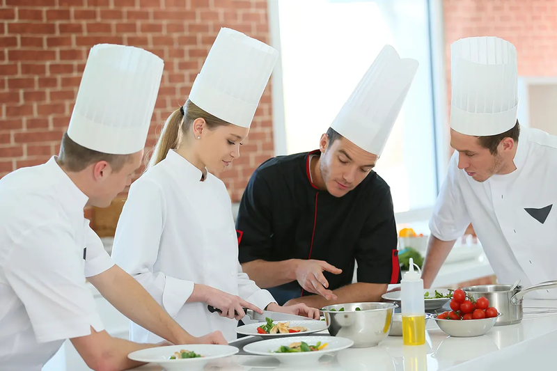 Executive Chef là gì? Những điều bạn cần biết về vị trí "thủ lĩnh ...