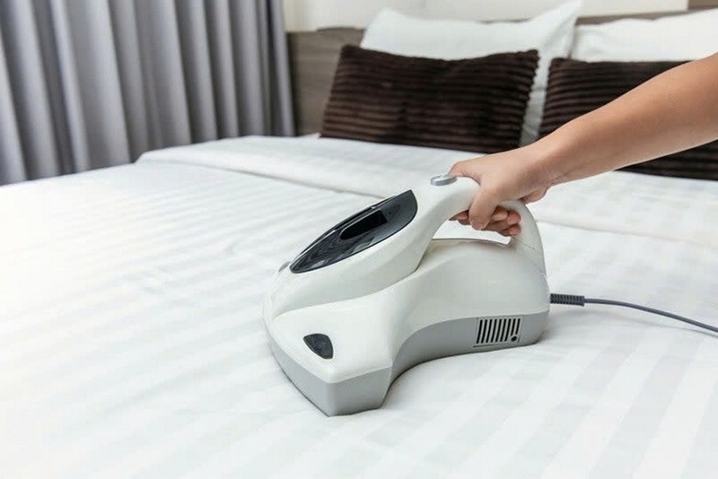 Máy hút bụi giường nệm Panasonic: Giải pháp vệ sinh hiệu quả cho gia đình