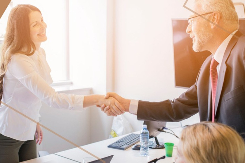 Admin executive là gì? Vai trò, kỹ năng và mức lương chi tiết
