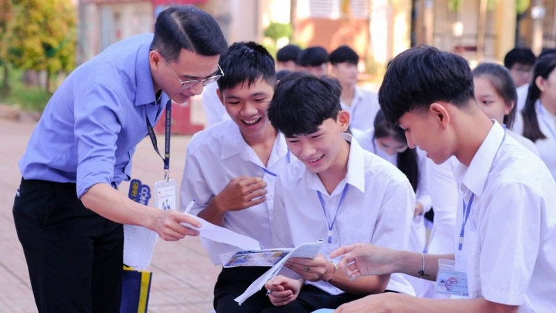 Bách phân vị điểm THPT là gì? Cần lưu ý gì khi kiểm tra Bách phân vị ...