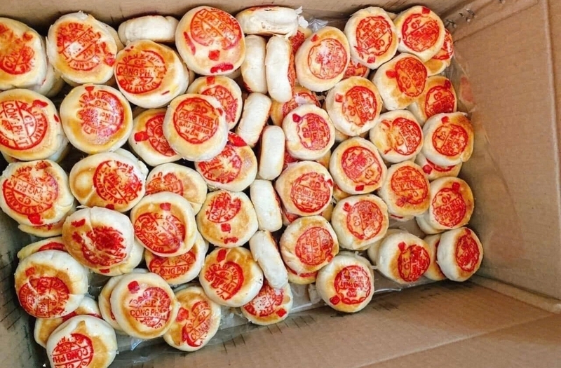 Khám phá bánh pía mini: Hương vị truyền thống trong hình dáng nhỏ gọn ...