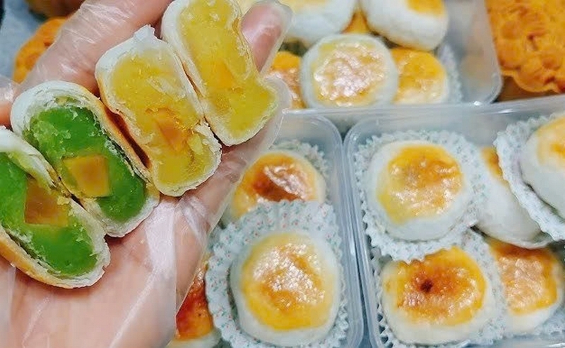 Khám phá bánh pía mini: Hương vị truyền thống trong hình dáng nhỏ gọn ...