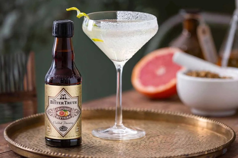 Bitter là gì? Thứ gia vị đắng tạo nên linh hồn của cocktail