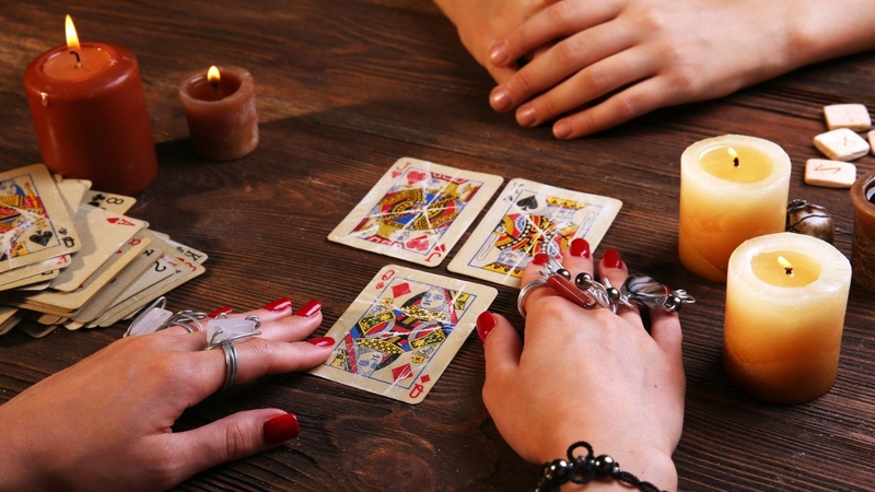 Tìm hiểu về bói bài tây, lịch sử và ý nghĩa các lá bài trong bộ bài 52 ...