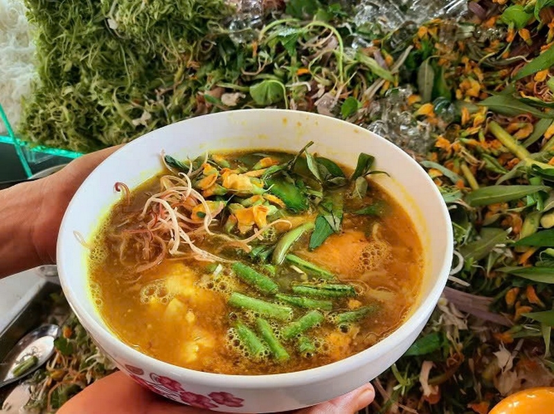 Cách nấu bún num bò chóc - Đặc sản Campuchia thơm ngon, lạ miệng ngay ...