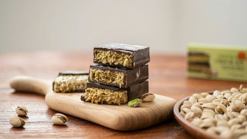 Cách làm socola Dubai cực dễ với những dụng cụ quen thuộc