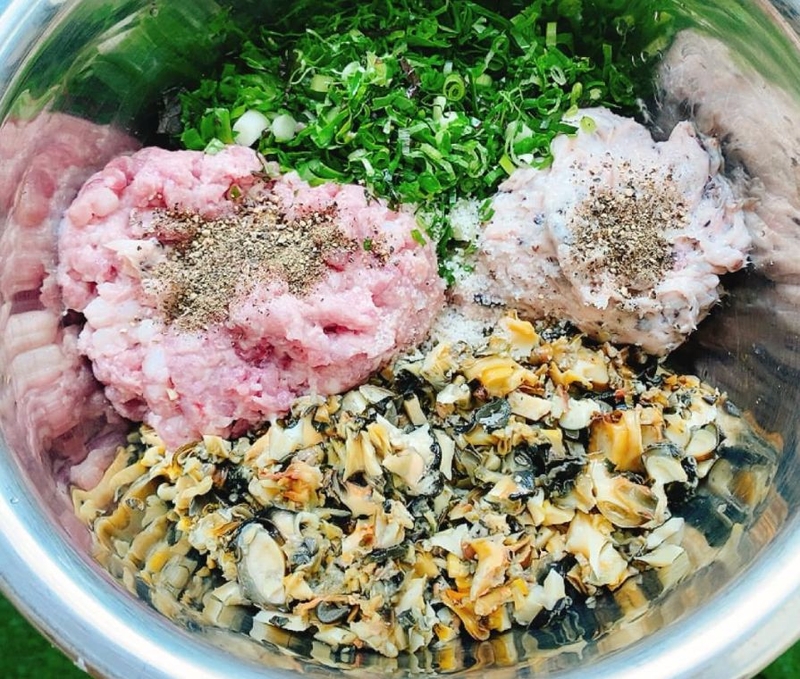 Gợi ý cách làm chả ốc Tây Hồ béo thơm, dai ngon sần sật