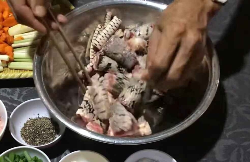 Cách nấu cháo rắn đậu xanh ngon chuẩn vị miền Tây, dễ làm tại nhà