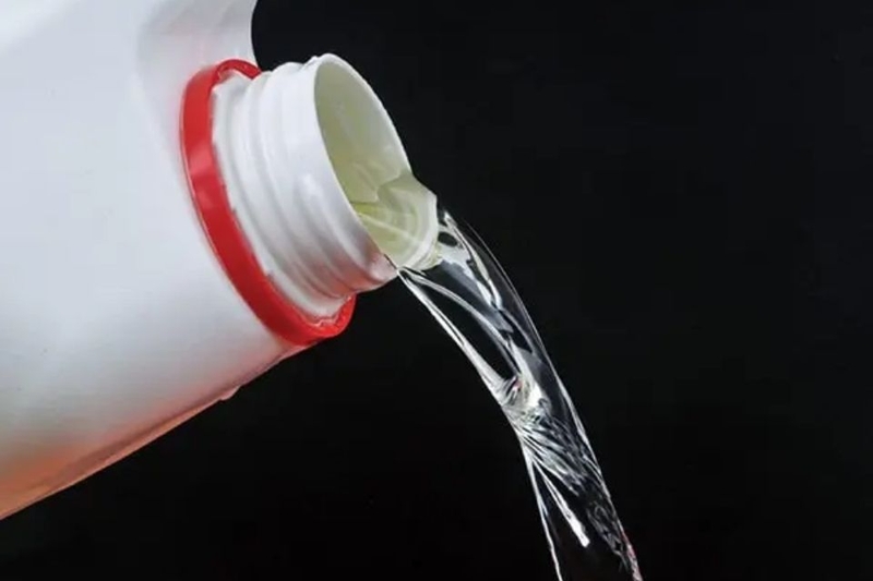 Có nên cho Javen vào máy giặt? Cách vệ sinh máy giặt bằng Javen