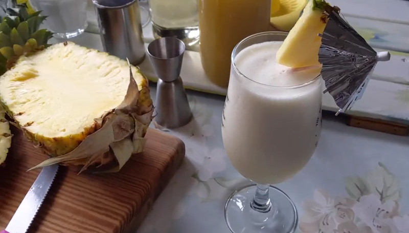 Cocktail Pina Colada là gì? 2 cách pha chế độc đáo