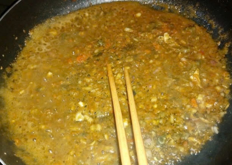 Cách chế biến cua đồng rang me chua ngọt ăn cực “dính” mà ai cũng làm được