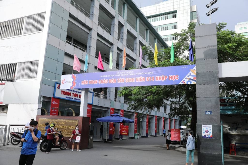 Điểm chuẩn trường Đại học Công nghiệp TPHCM 2025 cập nhật mới nhất và thông tin học phí năm học mới