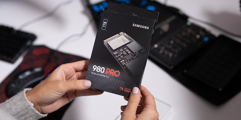 So sánh DRAM và DRAM-less SSD có gì khác nhau? Nên chọn cái nào?