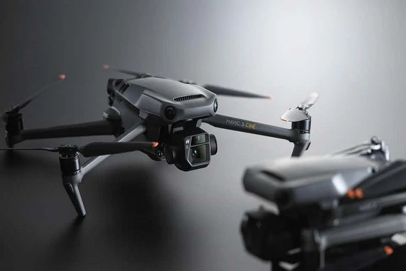 So sánh drone và flycam - Ưu điểm, nhược điểm và ứng dụng